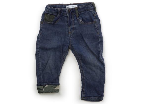 　ブランド 　ZARA(ザラ) 　カテゴリー 　ジーンズ 　サイズ 　90サイズ 　色 　デニムブルー 　状態 　★★★ 　記名 　なし 　ジャンル 　Boy 実際のサイズ表記は92cm。スナップボタン開閉。ウエストはサイズ調整ゴムが付いて...
