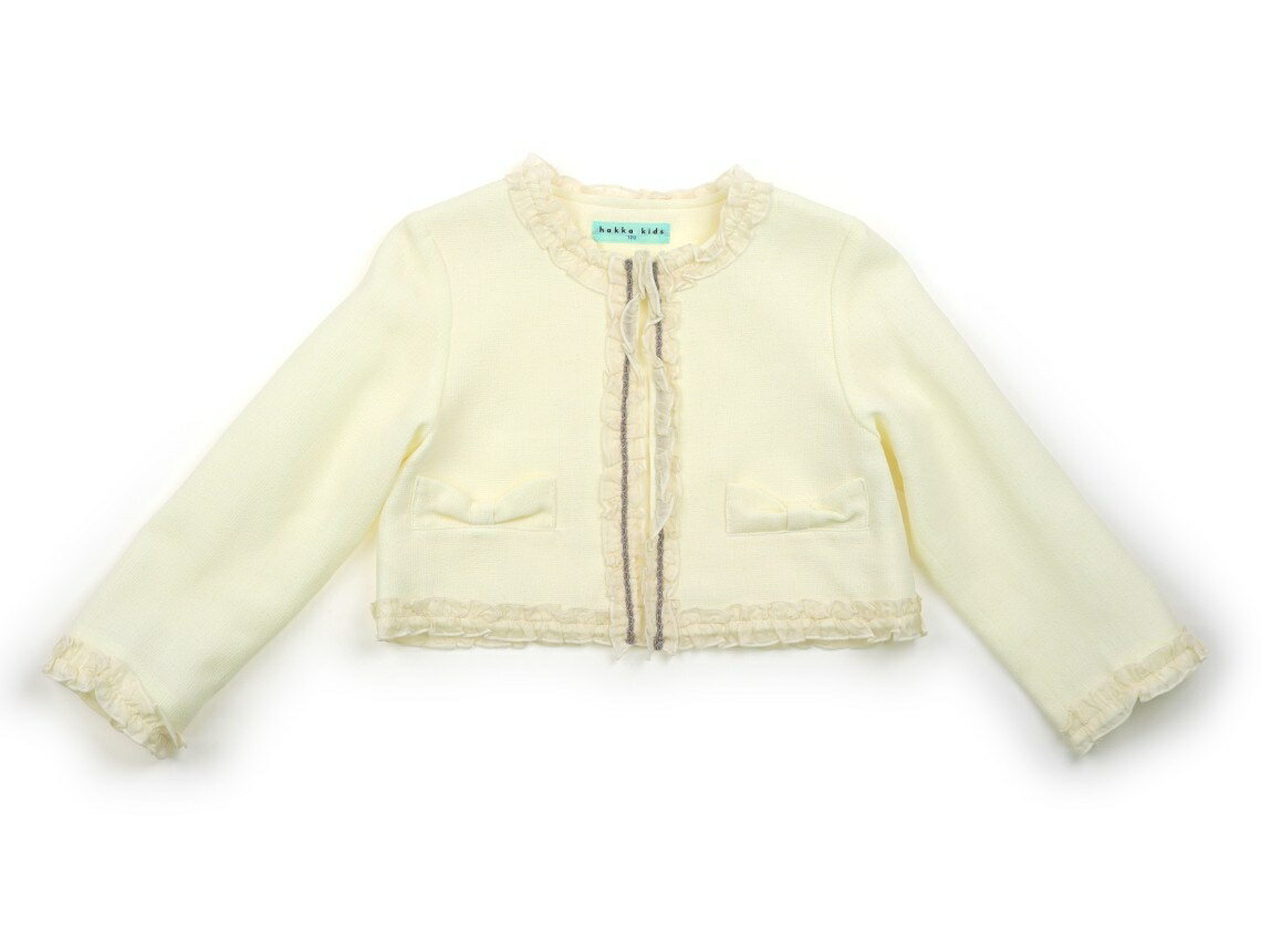 　ブランド 　HAKKA(ハッカ) 　カテゴリー 　ジャケット・ブレザー 　サイズ 　120サイズ 　色 　クリームホワイト 　状態 　★★ 　記名 　なし 　ジャンル 　Girl 衿中心のみフック留めです。ポリエステル。裏地付き。全体に毛...