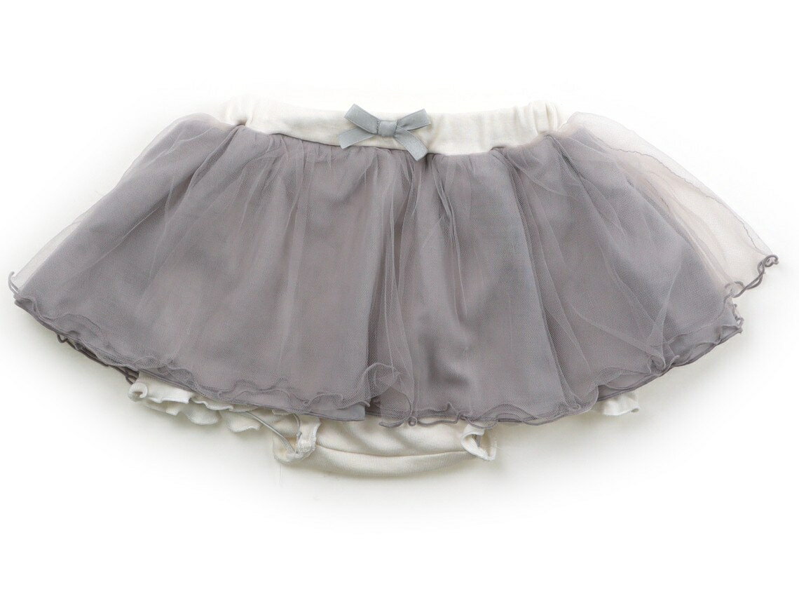 　ブランド 　apres les cours(アプレレクール) 　カテゴリー 　ブルマ・ダイパーカバー 　サイズ 　80サイズ 　色 　アッシュグレー、アイボリー 　状態 　★★★ 　記名 　なし 　ジャンル 　Girl 厚手カットソー生地...