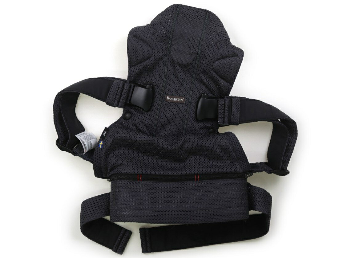 　ブランド 　baby bjorn(ベビービョルン) 　カテゴリー 　抱っこひも・スリング 　サイズ 　ママ向けアイテム 　色 　グレー 　状態 　★★（返品不可） 　記名 　なし 　ジャンル 　Girl ベビーキャリアONEでメッシュ素材...