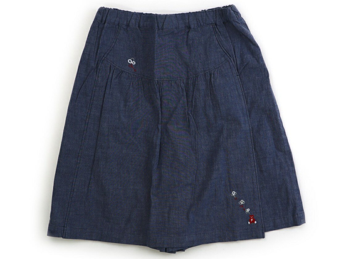 　ブランド 　familiar(ファミリア) 　カテゴリー 　キュロット 　サイズ 　140サイズ 　色 　ブルー 　状態 　★★★ 　記名 　なし 　ジャンル 　Girl サイズ調整ゴムが付いています。シャンブレー素材。ラップデザイン。目...