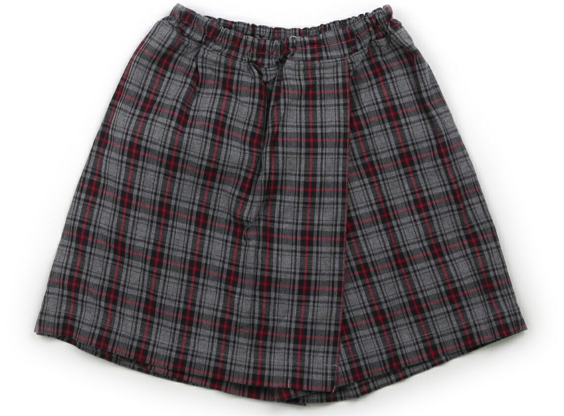 　ブランド 　moononnon(むーのんのん) 　カテゴリー 　キュロット 　サイズ 　130サイズ 　色 　グレー×ピンクチェック 　状態 　★★★ 　記名 　なし 　ジャンル 　Girl コットン布帛地。前身頃がラップスカートに見える...