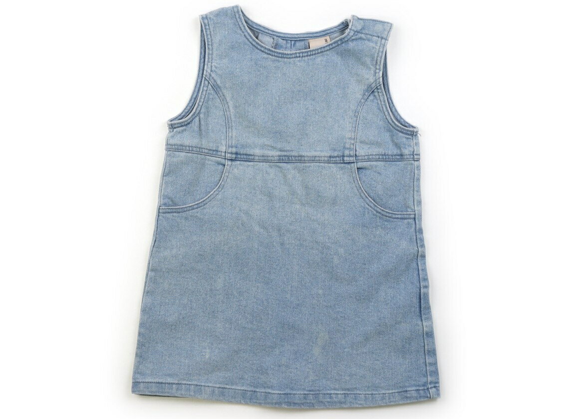 　ブランド 　petit main(プティマイン) 　カテゴリー 　ジャンパースカート 　サイズ 　80サイズ 　色 　ブルー 　状態 　★★（返品不可） 　記名 　なし 　ジャンル 　Girl 薄いデニム地で、背面のリボンは取り外し可能。...