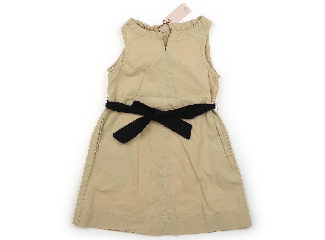 　ブランド 　petit main(プティマイン) 　カテゴリー 　ジャンパースカート 　サイズ 　90サイズ 　色 　ベージュ 　状態 　N 　記名 　なし 　ジャンル 　Girl 新品タグ付きですが、シワがあります。コットン素材。これか...