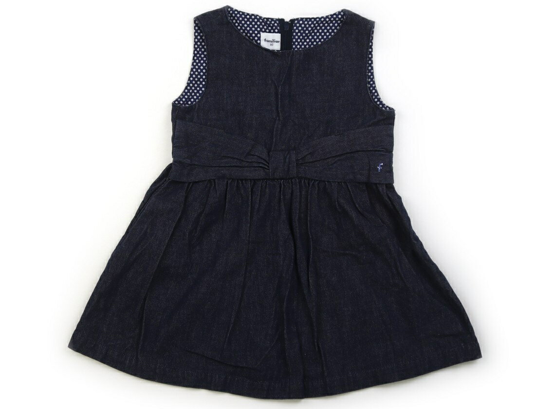 　ブランド 　familiar(ファミリア) 　カテゴリー 　ジャンパースカート 　サイズ 　90サイズ 　色 　インディゴ 　状態 　★★★ 　記名 　なし 　ジャンル 　Girl f.dashです。ダンガリー素材。脇ファスナーあき。若干...