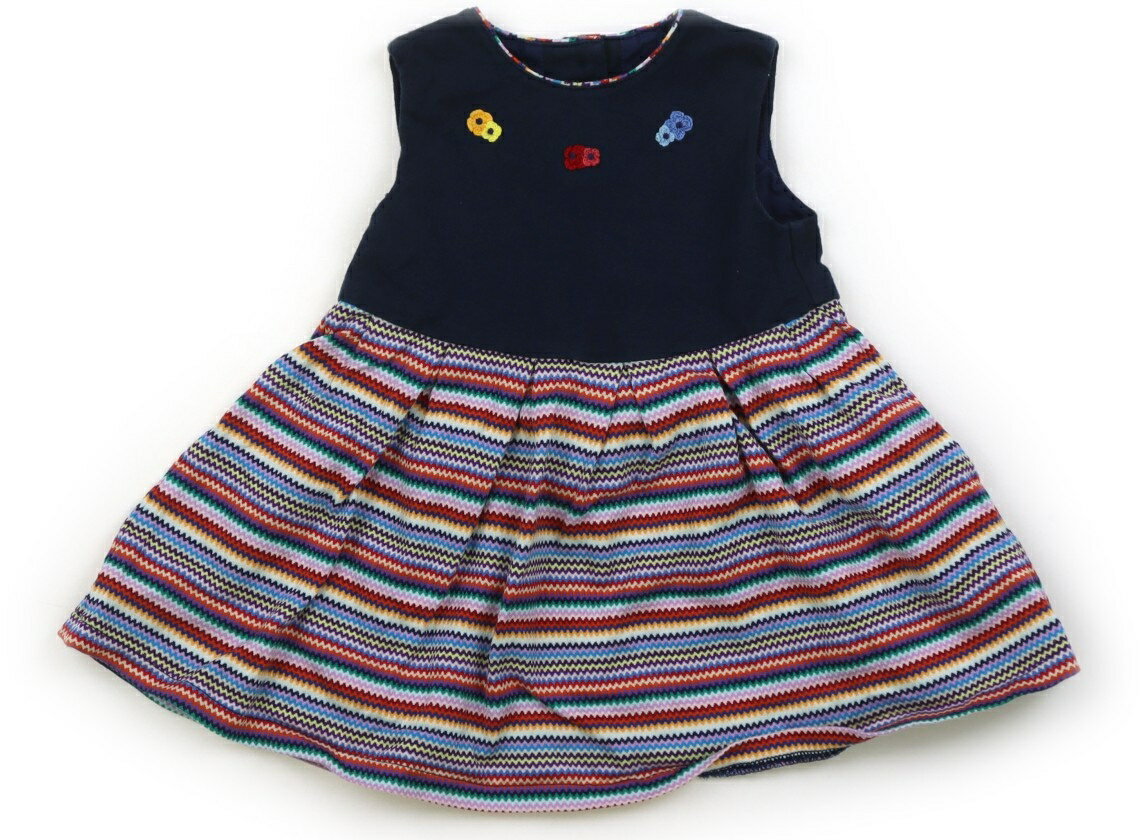 　ブランド 　familiar(ファミリア) 　カテゴリー 　ジャンパースカート 　サイズ 　80サイズ 　色 　ネイビー、マルチカラー 　状態 　★★★ 　記名 　なし 　ジャンル 　Girl 厚手カットソー生地。後ろボタンあきです。全体...