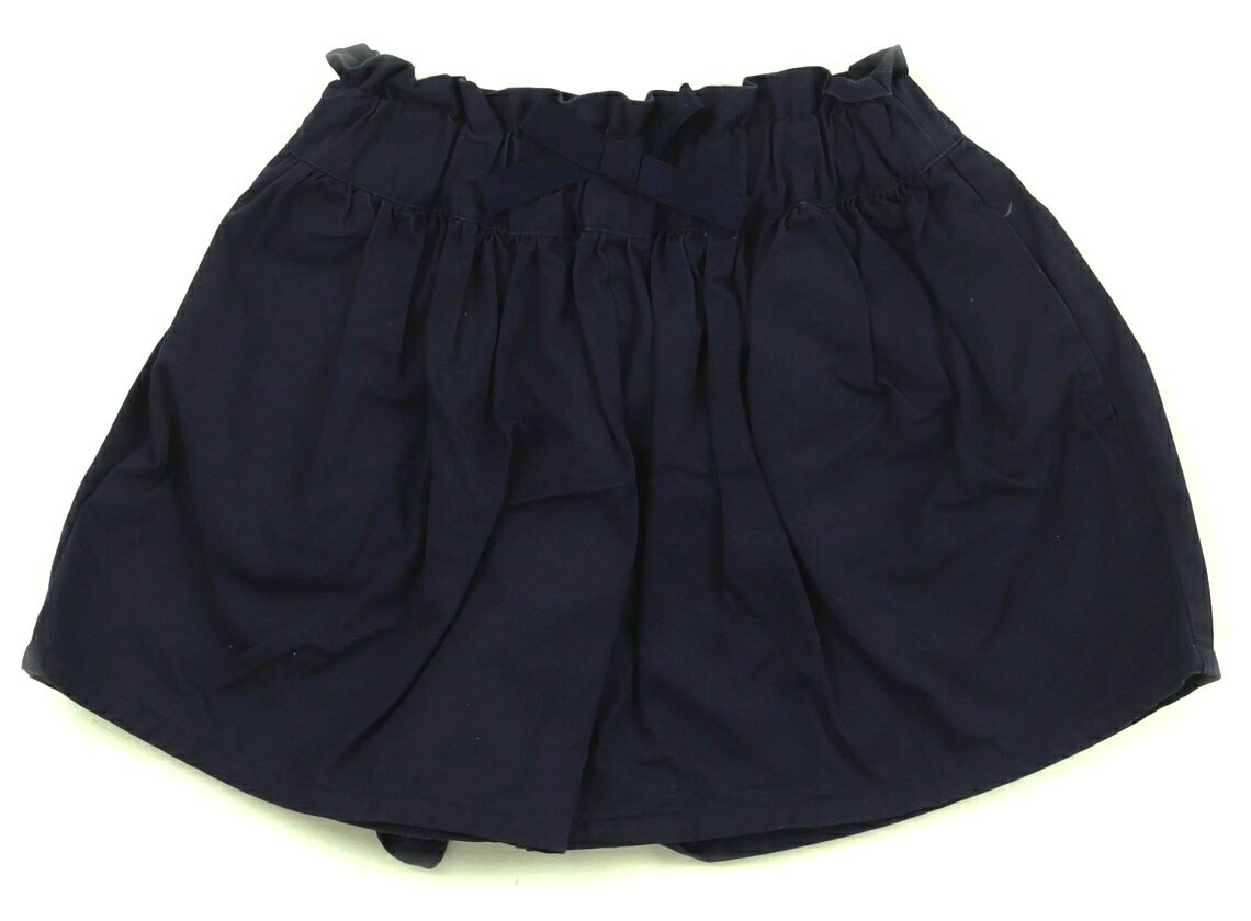 　ブランド 　petit main(プティマイン) 　カテゴリー 　キュロット 　サイズ 　90サイズ 　色 　ネイビー 　状態 　★★★ 　記名 　なし 　ジャンル 　Girl コットン素材。ウエストは総ゴムです。やや白っぽい色褪せ感があ...