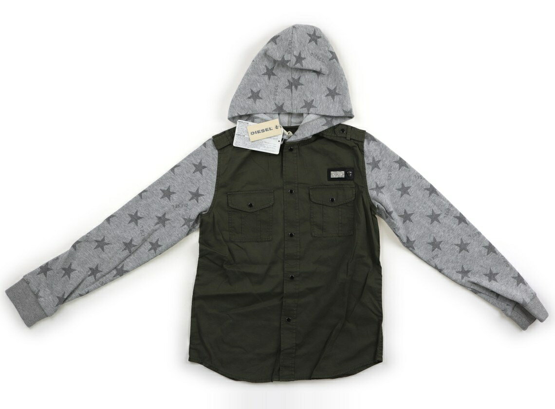 　ブランド 　DIESEL(ディーゼル) 　カテゴリー 　パーカー 　サイズ 　140サイズ 　色 　星柄グレーカーキ 　状態 　N 　記名 　なし 　ジャンル 　Boy 新品タグ付き。実際のサイズ表記は10。カーキ部分はシャツでスナップボ...