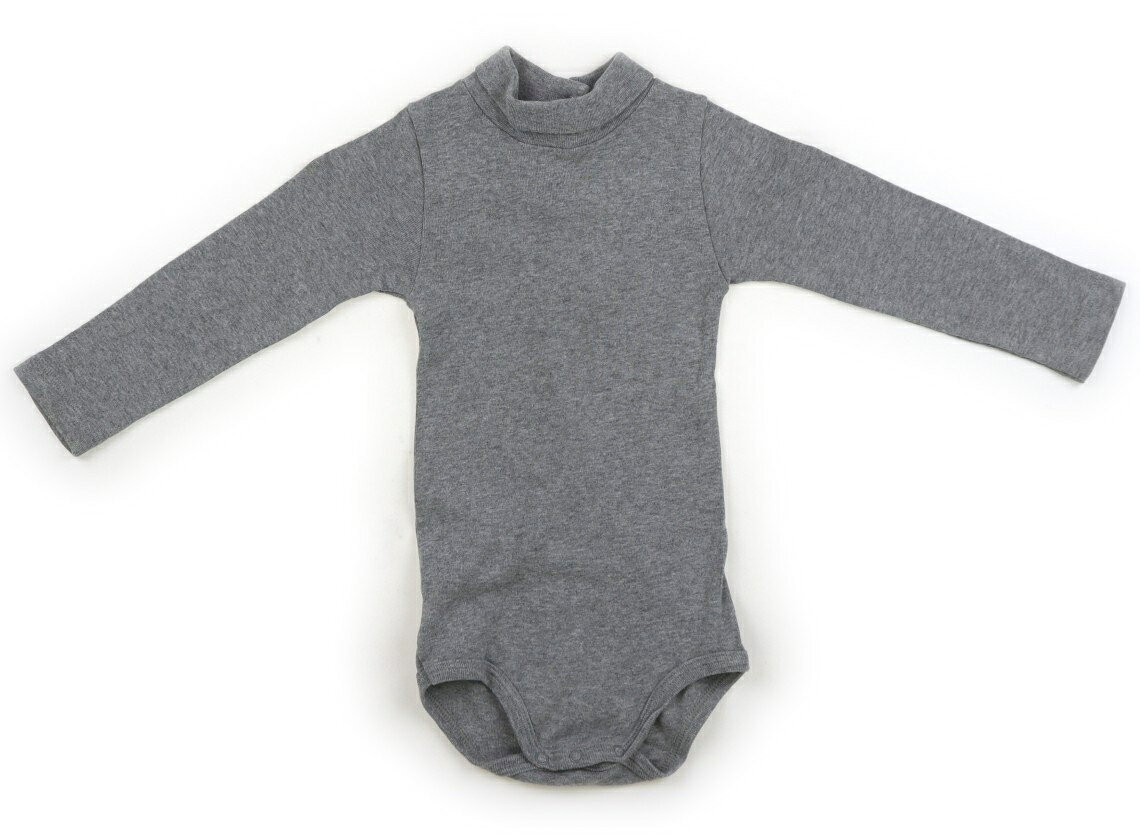 　ブランド 　PETIT BATEAU(プチバトー) 　カテゴリー 　ロンパース 　サイズ 　80サイズ 　色 　グレー 　状態 　★★★★ 　記名 　なし 　ジャンル 　Girl 実際のサイズ表記は18m/81cm。綺麗な状態でこれから活...