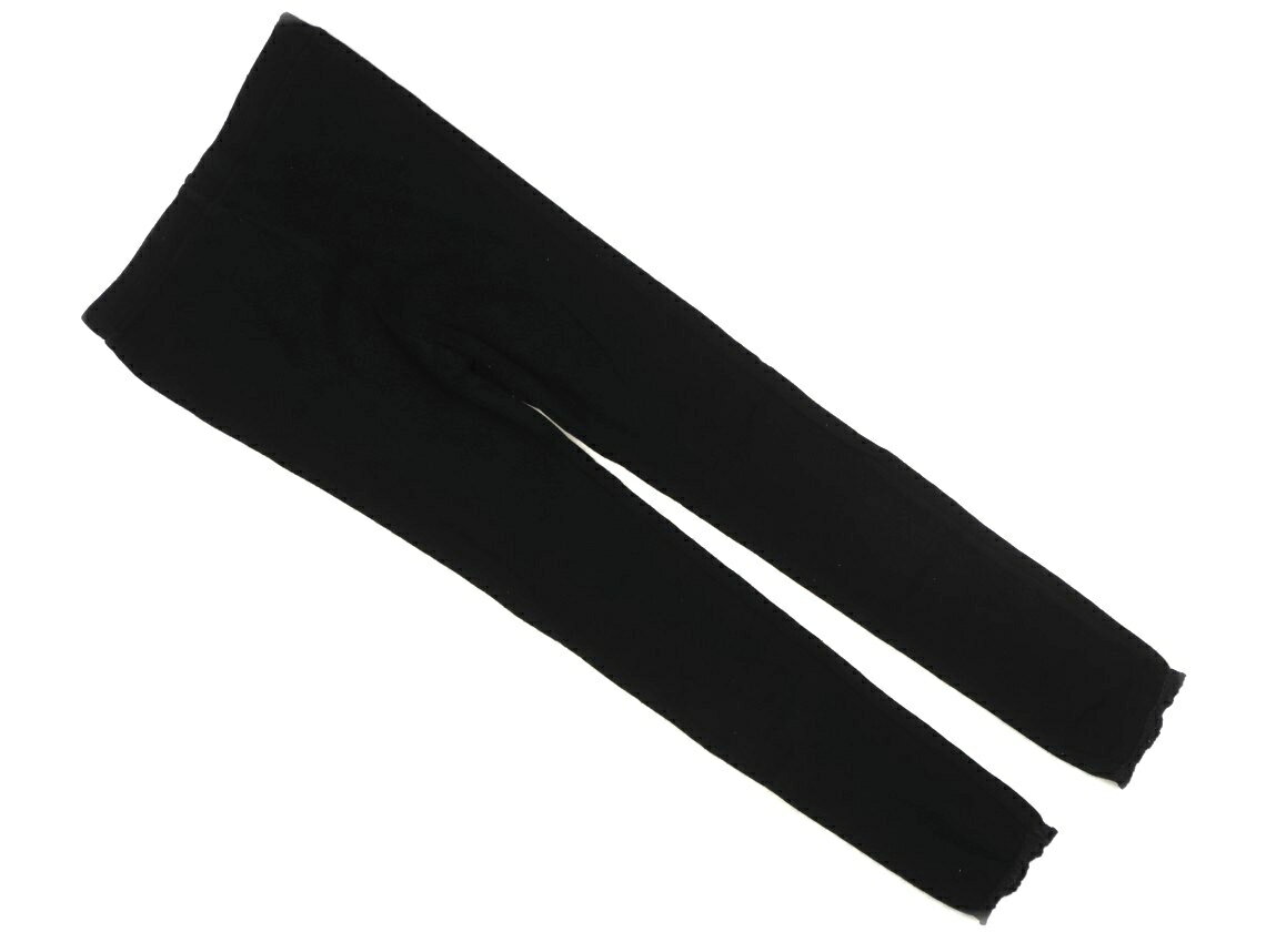 　ブランド 　Sunny Landscape(サニーランドスケープ) 　カテゴリー 　レギンス 　サイズ 　140サイズ 　色 　ブラック 　状態 　★★（返品不可） 　記名 　なし 　ジャンル 　Girl 生地に小さな模様があり抜け感があ...