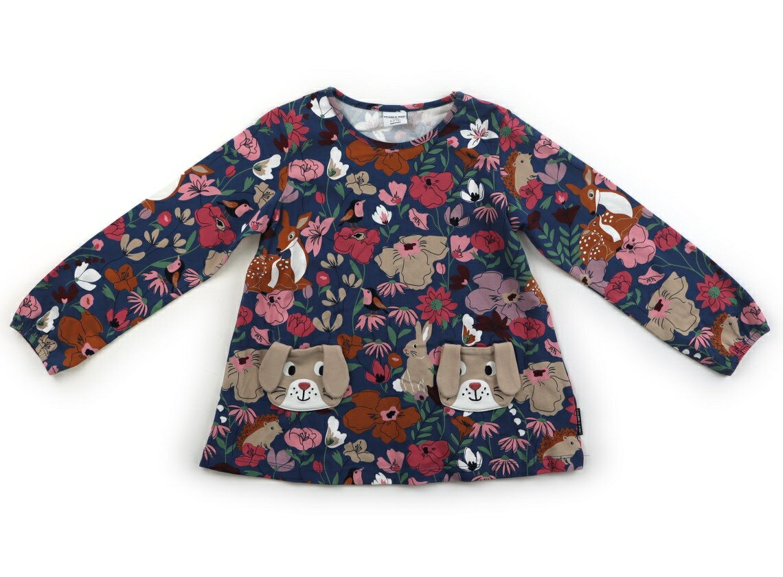 　ブランド 　Polarn O. Pyret(ポーラーン・オ・ピレット) 　カテゴリー 　Tシャツ・カットソー 　サイズ 　110サイズ 　色 　紺、総柄 　状態 　★★★★ 　記名 　なし 　ジャンル 　Girl 実際のサイズ表記は110...