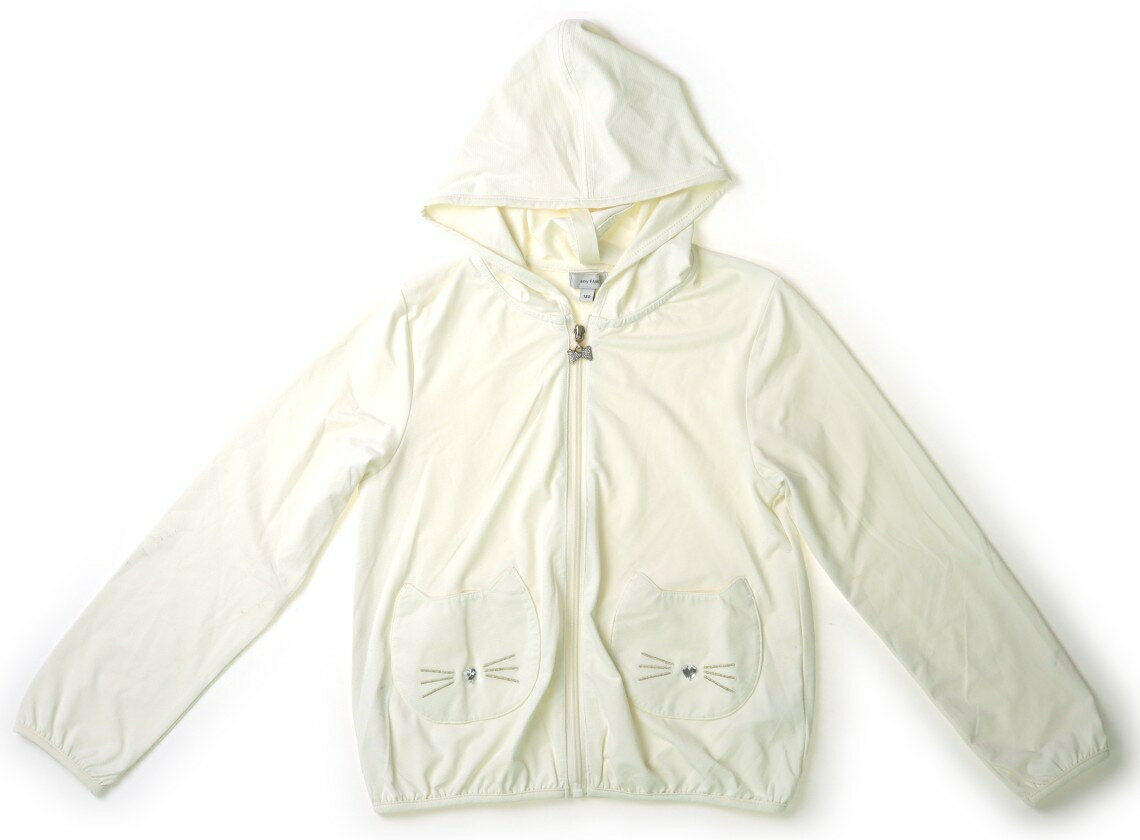 　ブランド 　anyFAM(エニィファム) 　カテゴリー 　パーカー 　サイズ 　130サイズ 　色 　オフホワイト 　状態 　★★（返品不可） 　記名 　なし 　ジャンル 　Girl 薄手のポリエステル配合生地、フードは折りたたんで収納可...