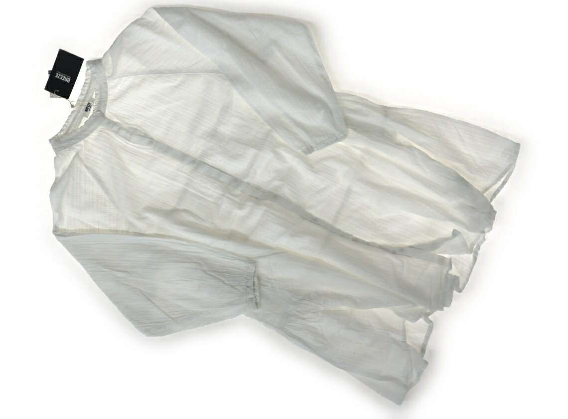 　ブランド 　BREEZE(ブリーズ) 　カテゴリー 　ワンピース 　サイズ 　150サイズ 　色 　オフホワイト 　状態 　N 　記名 　なし 　ジャンル 　Girl 新品タグ付きです。やや透け感がブラウス生地です。 ＊【状態】【サイズ】...