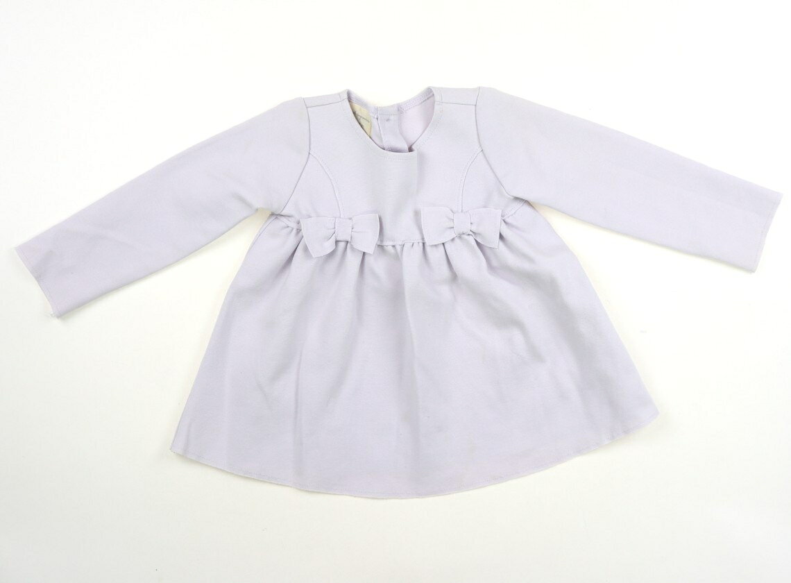 　ブランド 　First Impressions(ファーストインプレッション) 　カテゴリー 　チュニック 　サイズ 　80サイズ 　色 　ライラック、リボン 　状態 　★★（返品不可） 　記名 　なし 　ジャンル 　Girl スウェット生...