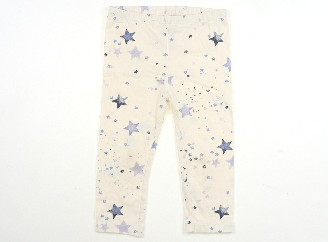 　ブランド 　First Impressions(ファーストインプレッション) 　カテゴリー 　レギンス 　サイズ 　80サイズ 　色 　アイボリー、青、星 　状態 　★★★ 　記名 　なし 　ジャンル 　Girl 実際のサイズ表記は18M...