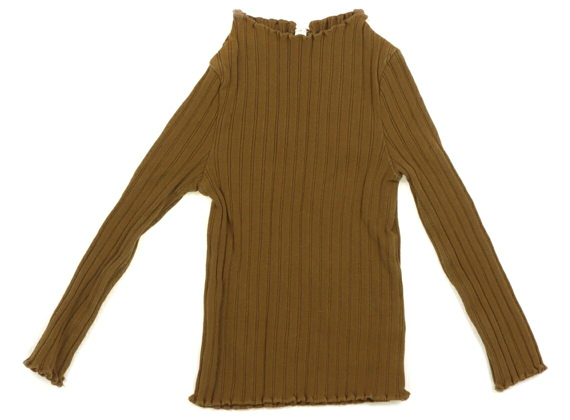 　ブランド 　Rylee + Cru(ライリーアンドクルー) 　カテゴリー 　Tシャツ・カットソー 　サイズ 　95サイズ 　色 　黄土色 　状態 　★★（返品不可） 　記名 　なし 　ジャンル 　Girl リブカットソー。実際のサイズ表記...
