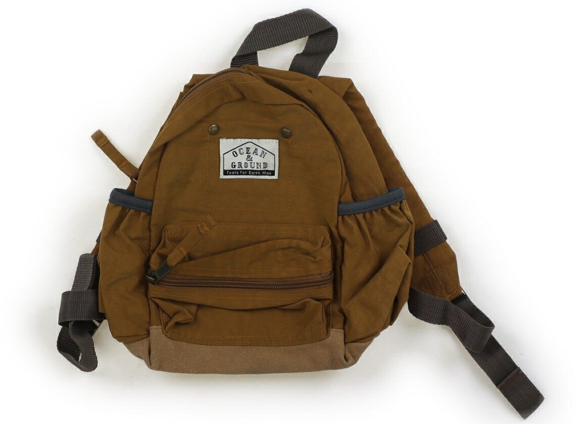 　ブランド 　Ocean & Ground(オーシャンアンドグラウンド) 　カテゴリー 　リュックサック 　サイズ 　キッズ用品 　色 　黄土色、ベージュ 　状態 　★★（返品不可） 　記名 　なし 　ジャンル 　Boy 約24×17×9c...