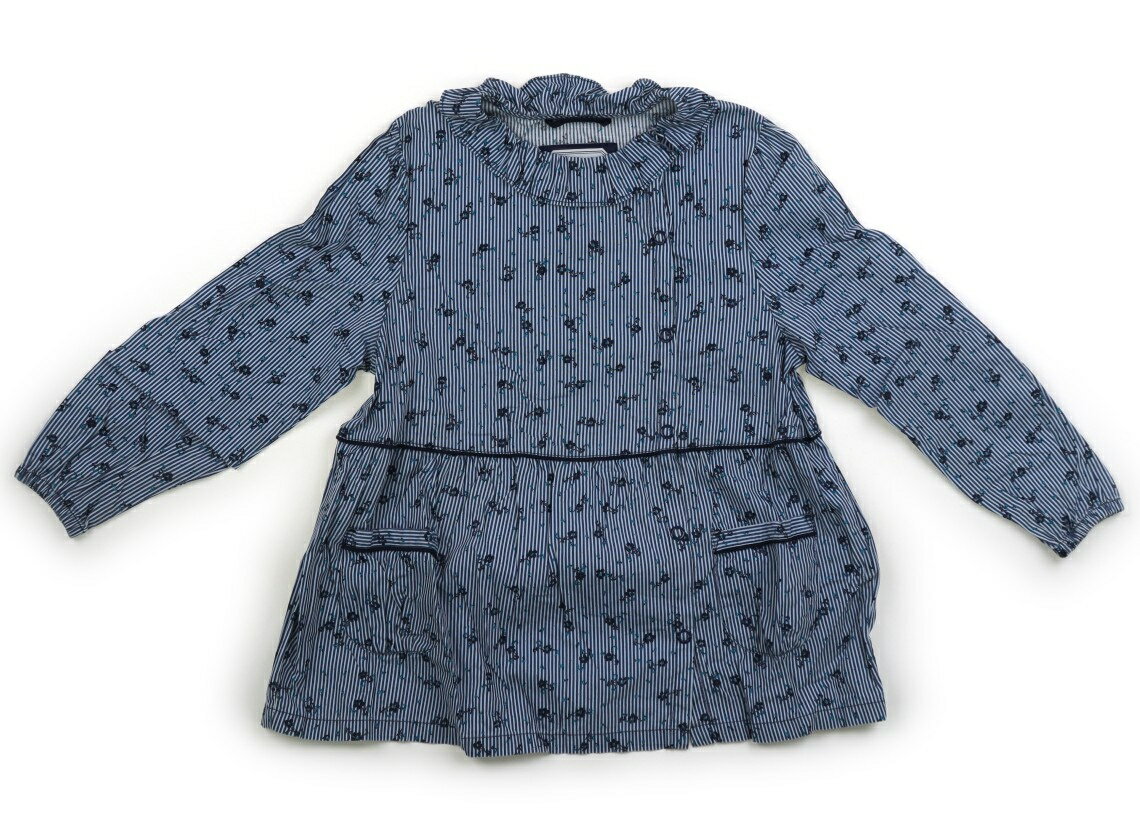 　ブランド 　CYRILLUS(シリリュス) 　カテゴリー 　チュニック 　サイズ 　120サイズ 　色 　ブルー・ネイビーストライプ・花柄 　状態 　★★★★ 　記名 　なし 　ジャンル 　Girl 実際のサイズ表記は6/8A。コットンシ...