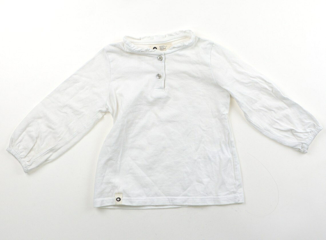 　ブランド 　Arim Closet(アリムクローゼット) 　カテゴリー 　Tシャツ・カットソー 　サイズ 　90サイズ 　色 　ホワイト 　状態 　★★★ 　記名 　なし 　ジャンル 　Girl 袖と前に薄い茶色いシミあり。洗いざらし感が...