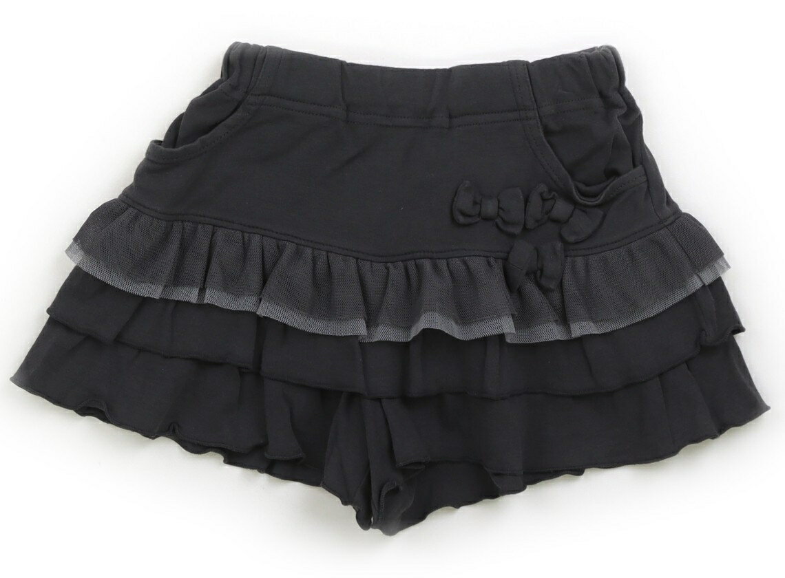 　ブランド 　BeBe(べべ) 　カテゴリー 　キュロット 　サイズ 　100サイズ 　色 　グレー 　状態 　★★★ 　記名 　なし 　ジャンル 　Girl カット素材。ウエストは総ゴムです。全体に色あせ・毛羽立ちがあります。 ＊【状態】...