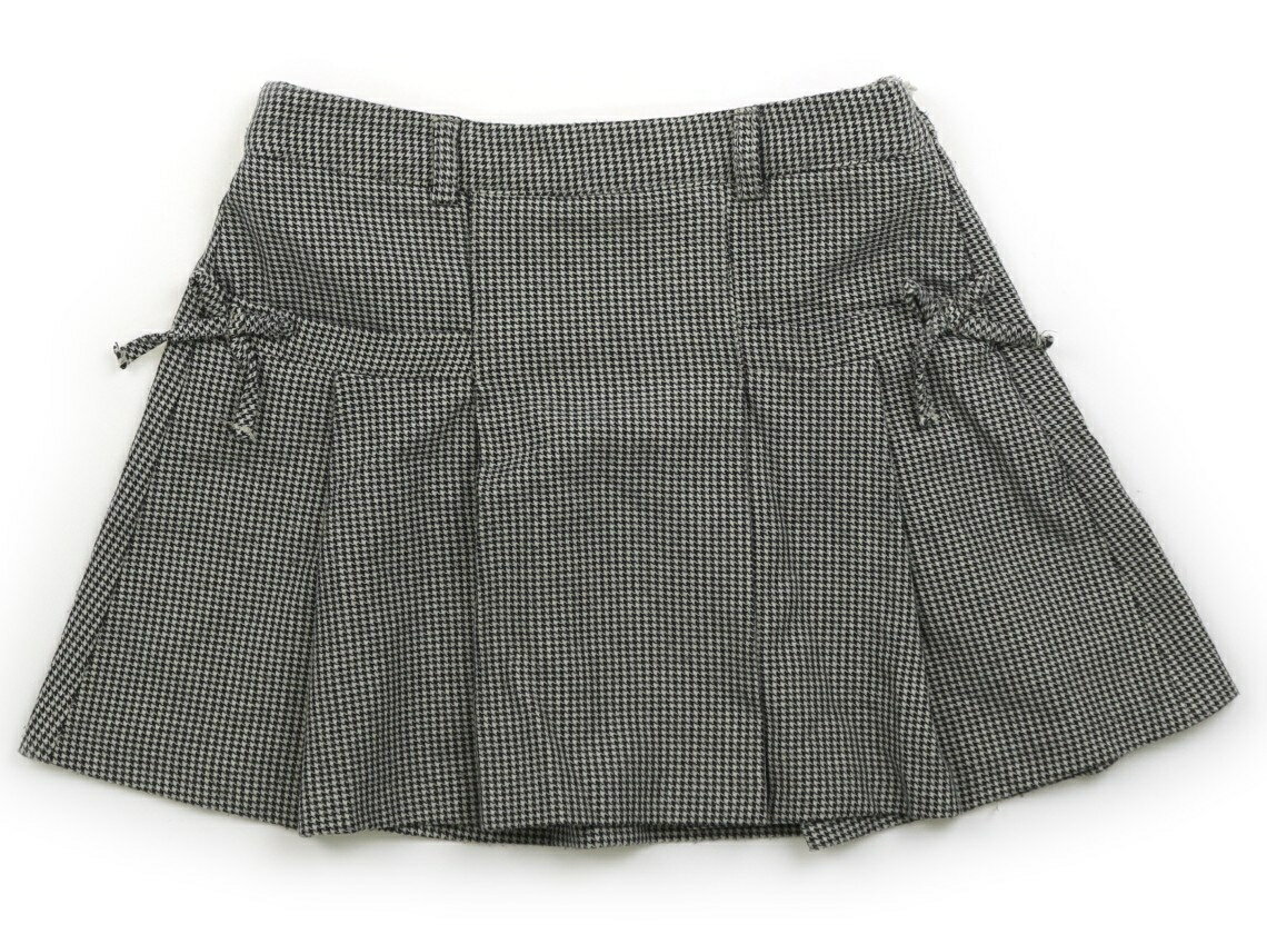 　ブランド 　ZARA(ザラ) 　カテゴリー 　スカート 　サイズ 　140サイズ 　色 　千鳥格子柄 　状態 　★★★ 　記名 　なし 　ジャンル 　Girl ウエストは左ファスナーです。品質タグが切られています。起毛生地で裏地なし。少し...