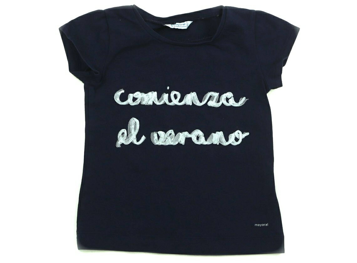 　ブランド 　Mayoral(マヨラル) 　カテゴリー 　Tシャツ・カットソー 　サイズ 　100サイズ 　色 　ネイビー、白いレースの英文字 　状態 　★★★ 　記名 　なし 　ジャンル 　Girl 実際のサイズ表記は4/104cmで、素...