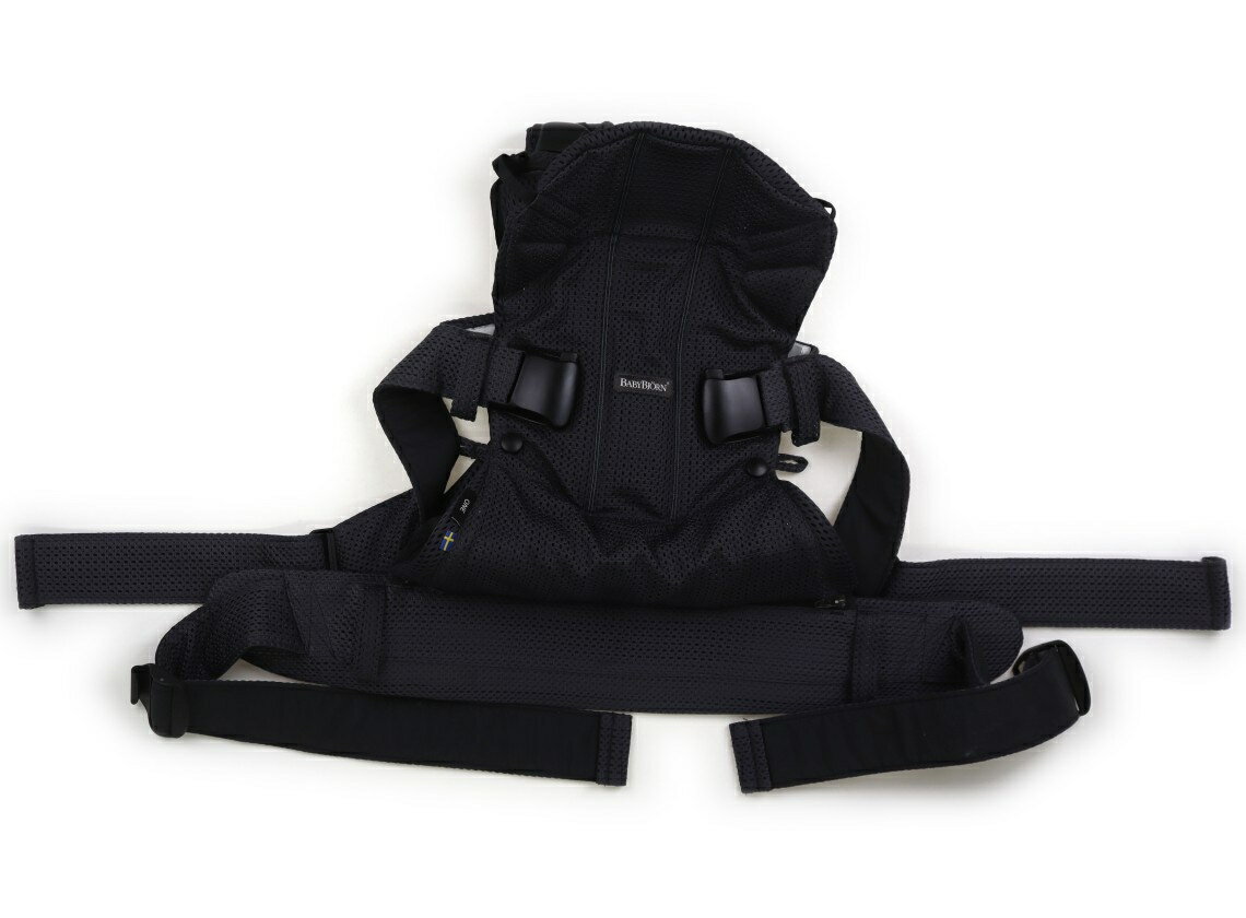 　ブランド 　baby bjorn(ベビービョルン) 　カテゴリー 　抱っこひも・スリング 　サイズ 　ママ向けアイテム 　色 　グレー 　状態 　★★★ 　記名 　なし 　ジャンル 　Baby ベビーキャリアONEでメッシュ素材です。使用...