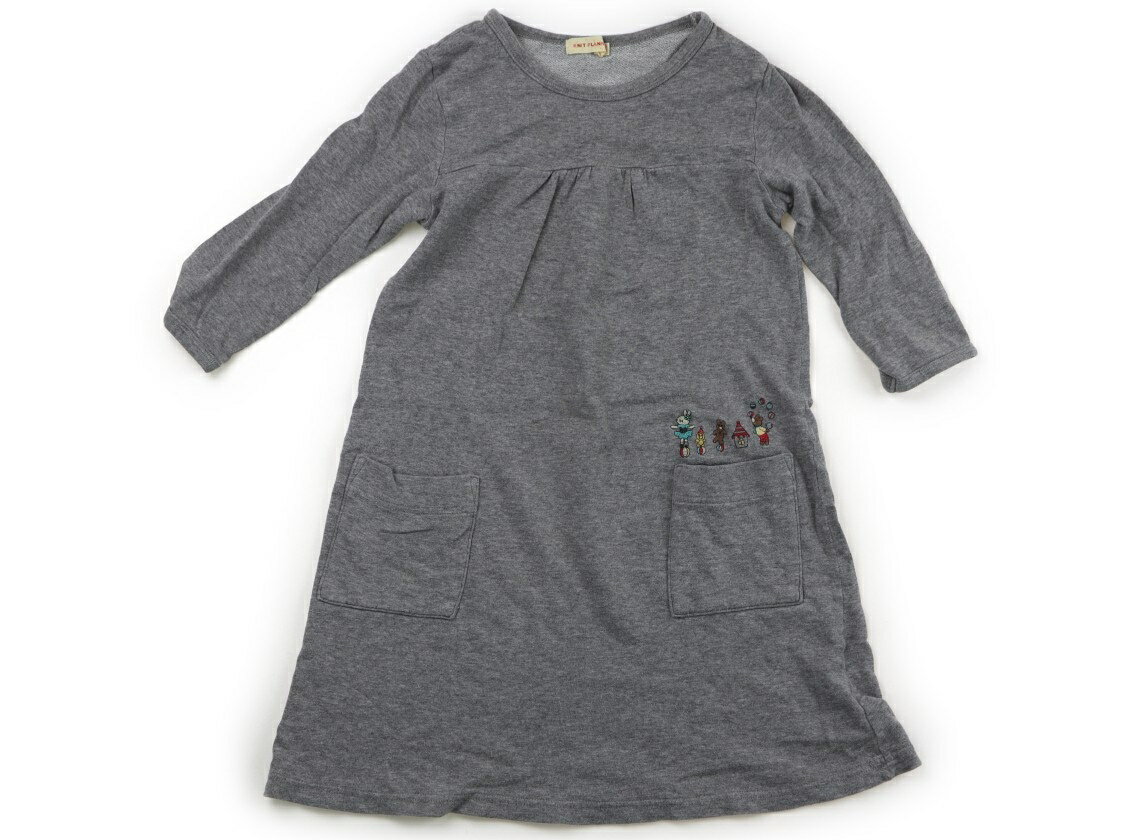 　ブランド 　Knit Planner(KP)(ニットプランナー（KP）) 　カテゴリー 　ワンピース 　サイズ 　130サイズ 　色 　グレー 　状態 　★★（返品不可） 　記名 　なし 　ジャンル 　Girl 薄いトレーナー地で、七分袖...