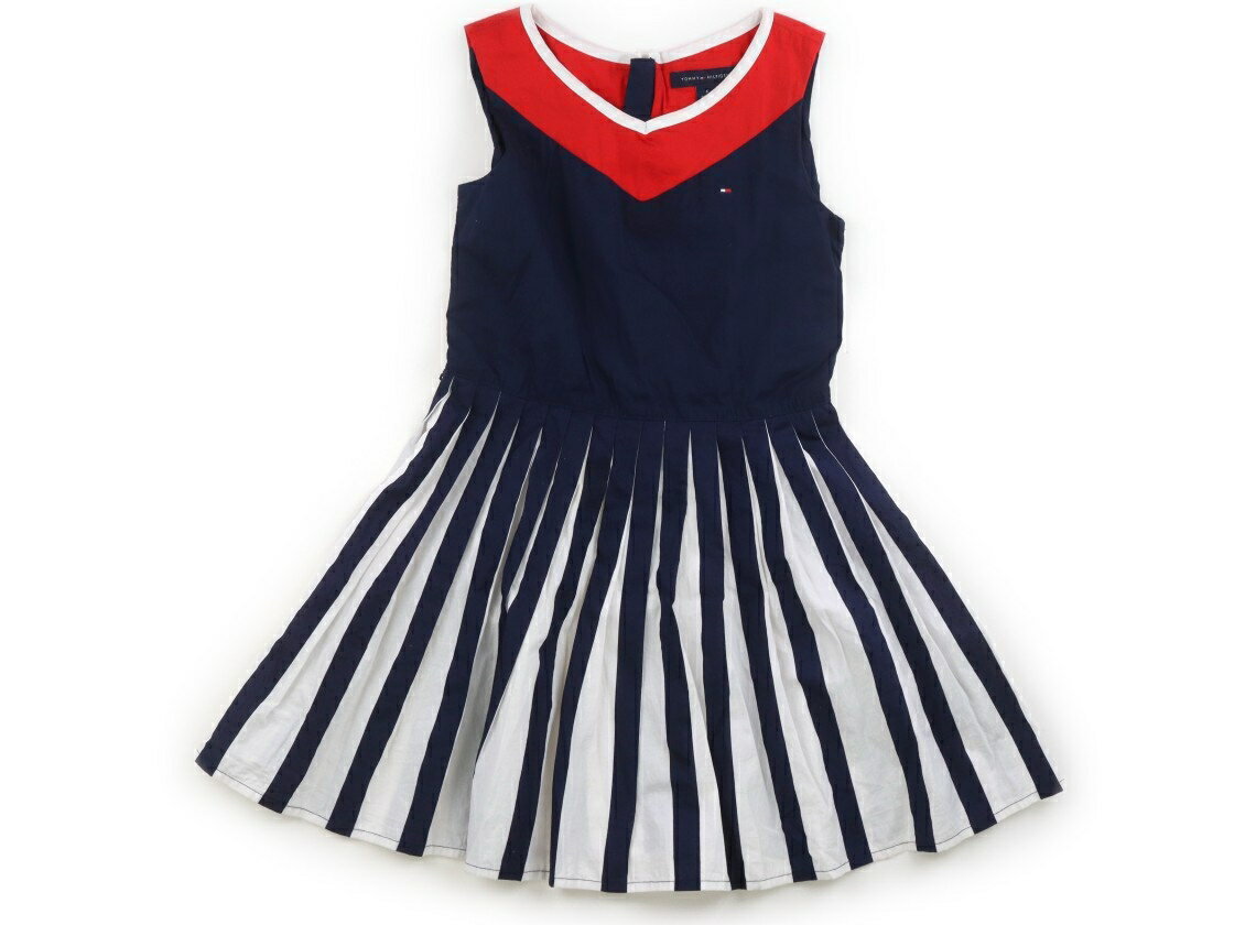 　ブランド 　Tommy Hilfiger(トミーヒルフィガー) 　カテゴリー 　ジャンパースカート 　サイズ 　110サイズ 　色 　ネイビー・ホワイト・レッド 　状態 　★★★ 　記名 　なし 　ジャンル 　Girl 6サイズ表記。シャ...