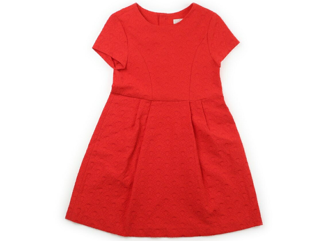 　ブランド 　ZARA(ザラ) 　カテゴリー 　ワンピース 　サイズ 　150サイズ 　色 　レッド、刺繍柄 　状態 　★★★ 　記名 　なし 　ジャンル 　Girl 実際のサイズ表記は152cm。コットンポリエステル素材。やや洗いざらし感...