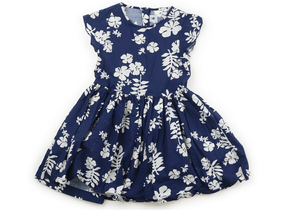 　ブランド 　PETIT BATEAU(プチバトー) 　カテゴリー 　ワンピース 　サイズ 　120サイズ 　色 　紺、花柄 　状態 　★★★ 　記名 　なし 　ジャンル 　Girl 実際のサイズ表記は8ans/128cm。シャツワンピ。シ...