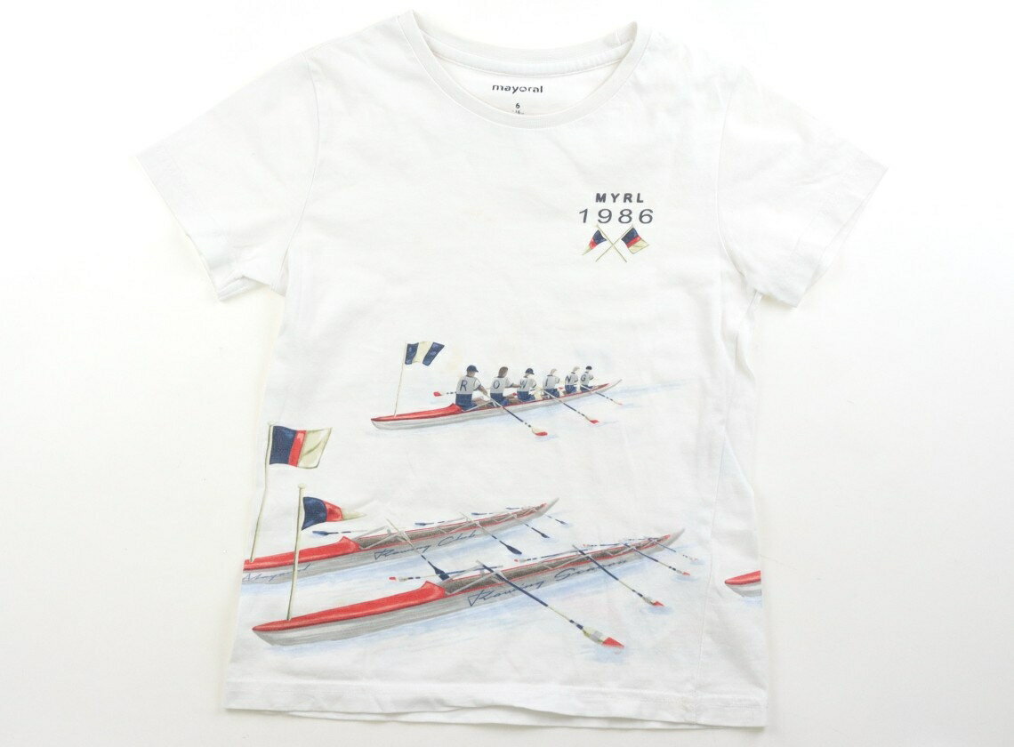 　ブランド 　Mayoral(マヨラル) 　カテゴリー 　Tシャツ・カットソー 　サイズ 　110サイズ 　色 　白、カヤック 　状態 　★★（返品不可） 　記名 　なし 　ジャンル 　Boy 実際のサイズ表記は116cm。サイズ表記プリン...