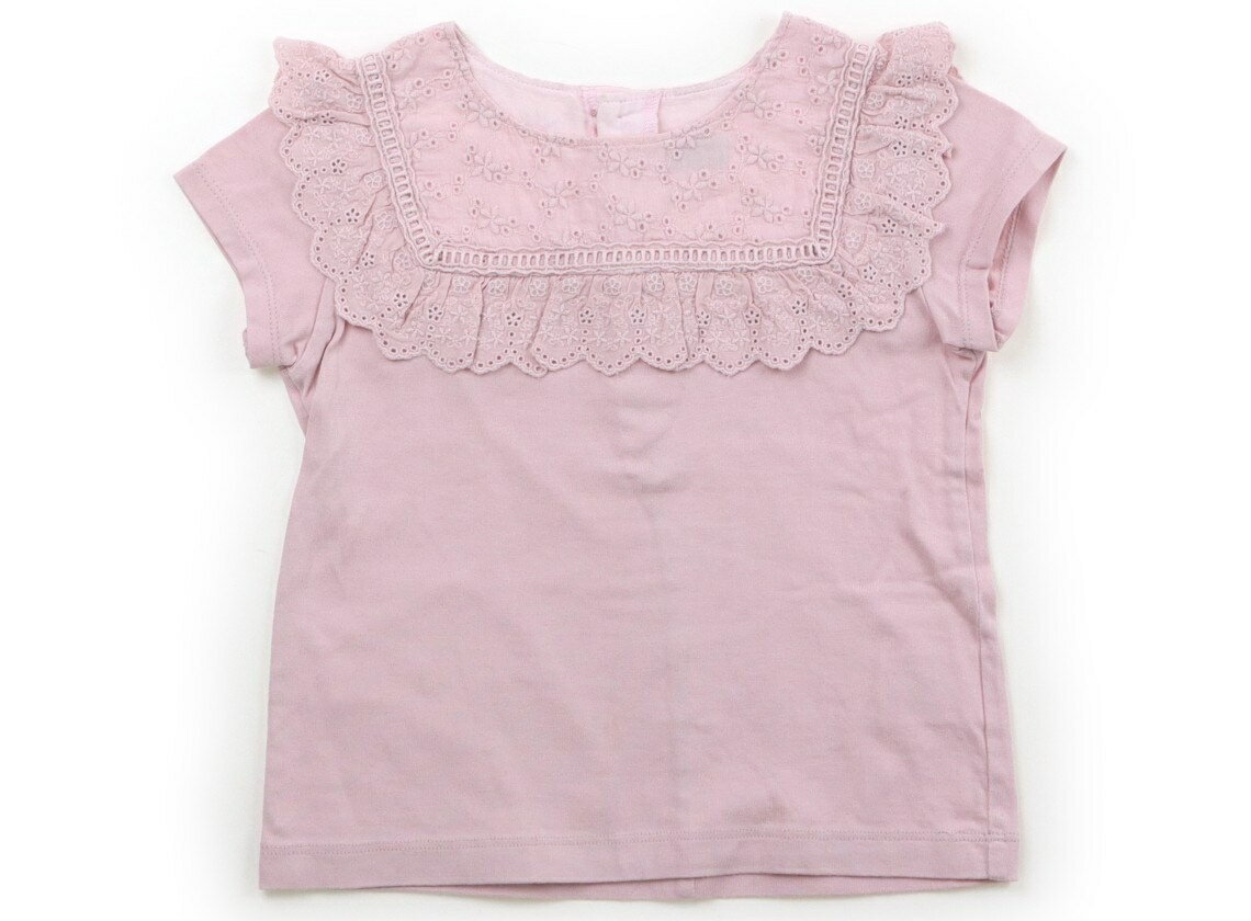 　ブランド 　BeBe(べべ) 　カテゴリー 　Tシャツ・カットソー 　サイズ 　110サイズ 　色 　ピンク 　状態 　★★★ 　記名 　なし 　ジャンル 　Girl 後ろボタン開き。襟裏が薄く汚れています。全体に色あせ・毛羽立ちがありま...