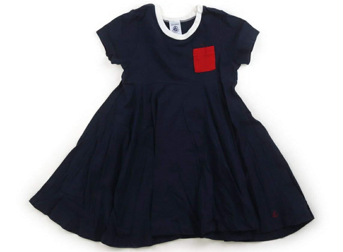 　ブランド 　PETIT BATEAU(プチバトー) 　カテゴリー 　ワンピース 　サイズ 　100サイズ 　色 　ネイビー　赤 　状態 　★★（返品不可） 　記名 　なし 　ジャンル 　Girl 104cm。薄手のカットソー。部分的にわず...