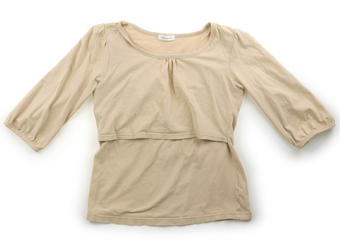 　ブランド 　Mille Ferme(ミルフェルム) 　カテゴリー 　授乳服 　サイズ 　ママ向けアイテム 　色 　ベージュ 　状態 　★★（返品不可） 　記名 　なし 　ジャンル 　Mother 実際のサイズ表記はLですが実寸は、肩幅約3...