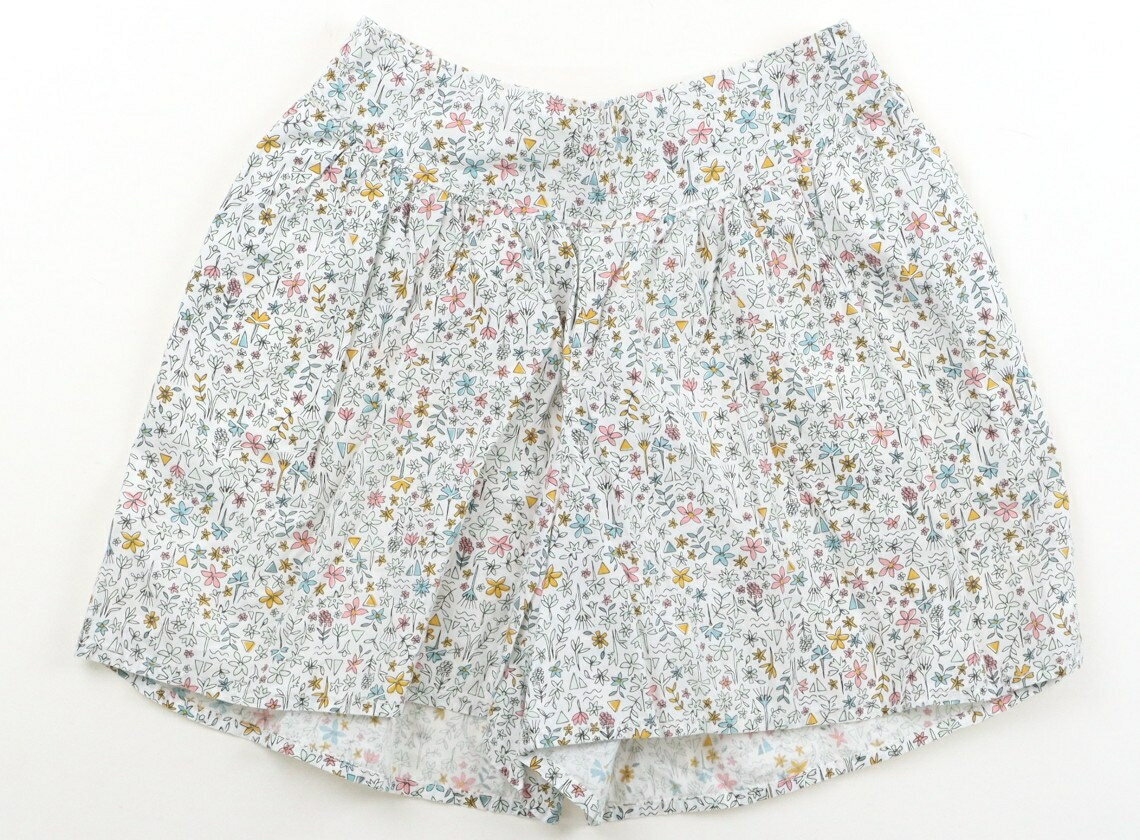 　ブランド 　Tea/Tea Collction(ティー) 　カテゴリー 　キュロット 　サイズ 　120サイズ 　色 　花柄ホワイトイエローブルーピンクブラック 　状態 　★★★ 　記名 　なし 　ジャンル 　Girl 実際のサイズ表記は...