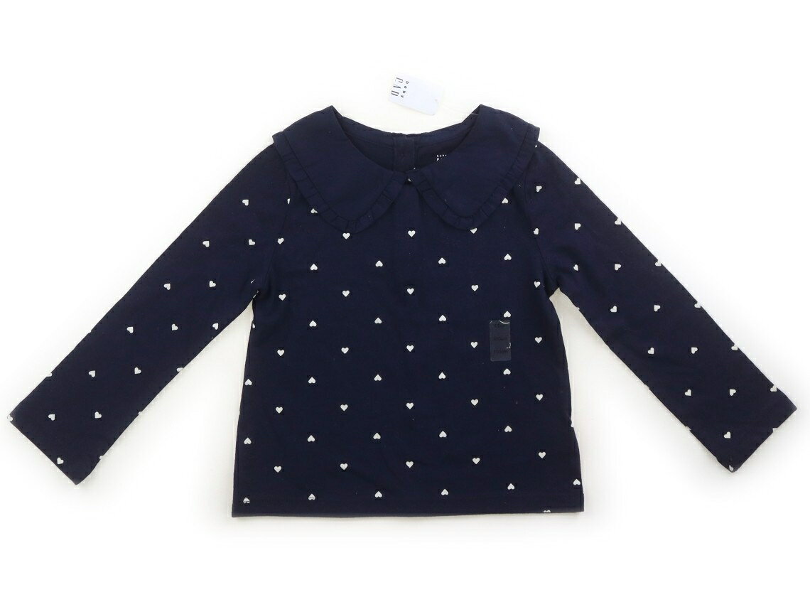 　ブランド 　GAP(ギャップ) 　カテゴリー 　Tシャツ・カットソー 　サイズ 　100サイズ 　色 　ネイビー、ハート柄 　状態 　N 　記名 　なし 　ジャンル 　Girl 新品タグ付き。 ＊【状態】【サイズ】に関しての詳しい説明はこちら