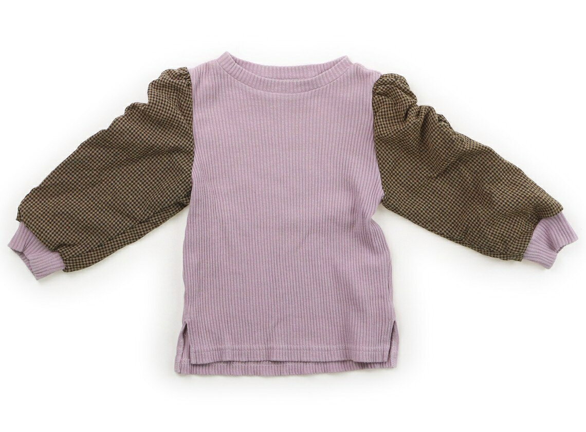 　ブランド 　petit main(プティマイン) 　カテゴリー 　Tシャツ・カットソー 　サイズ 　90サイズ 　色 　くすみピンク・ベージュ 　状態 　★★★ 　記名 　なし 　ジャンル 　Girl リブ地。袖はコットン・ポリエステル素...