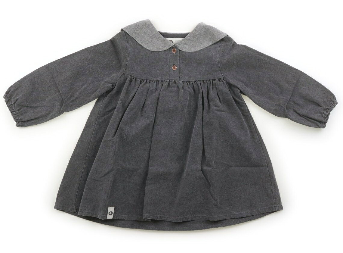 　ブランド 　Arim Closet(アリムクローゼット) 　カテゴリー 　ワンピース 　サイズ 　90サイズ 　色 　グレー 　状態 　★★★ 　記名 　なし 　ジャンル 　Girl 裏地付き。前ボタン。ウォッシュ加工。実際のサイズ表記は...