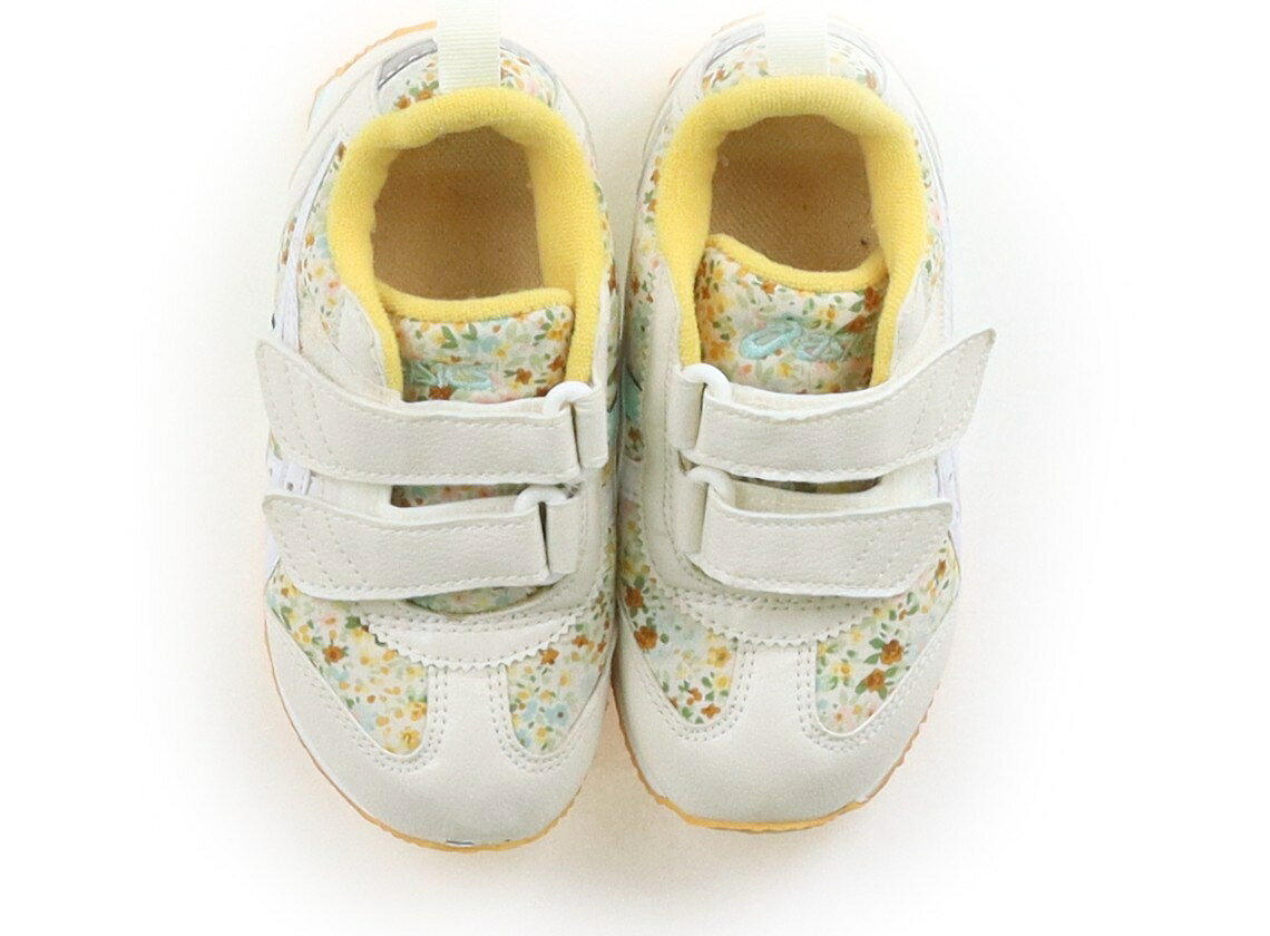 　ブランド 　Asics(アシックス) 　カテゴリー 　スニーカー 　サイズ 　靴16cm〜 　色 　白、花柄、黄色 　状態 　★★★ 　記名 　なし 　ジャンル 　Girl サイズは16.0。つま先に少し浮きがあり、履き口に毛羽立ちはあり...