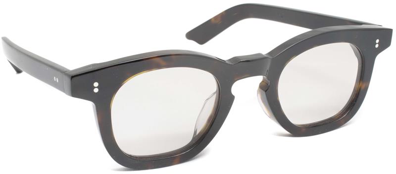 ユーロヴィンテージからのインスピレーションによって生まれたタイムレスなスタイルを提案するコレクションライン「few」1940年代頃のフレンチヴィンテージを想起させるボリュームを忠実にややドロップ気味のシェイプを現代的なサイズバランスにしまし...