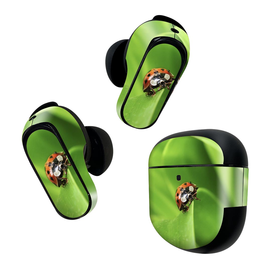 製品名 Bose QuietComfort Earbuds II 専用デザインスキンシール セット内容 Bose QuietComfort Earbuds II 専用シール　イヤホン（左右）3枚、充電ケース用シール 1枚AirPods第3世...