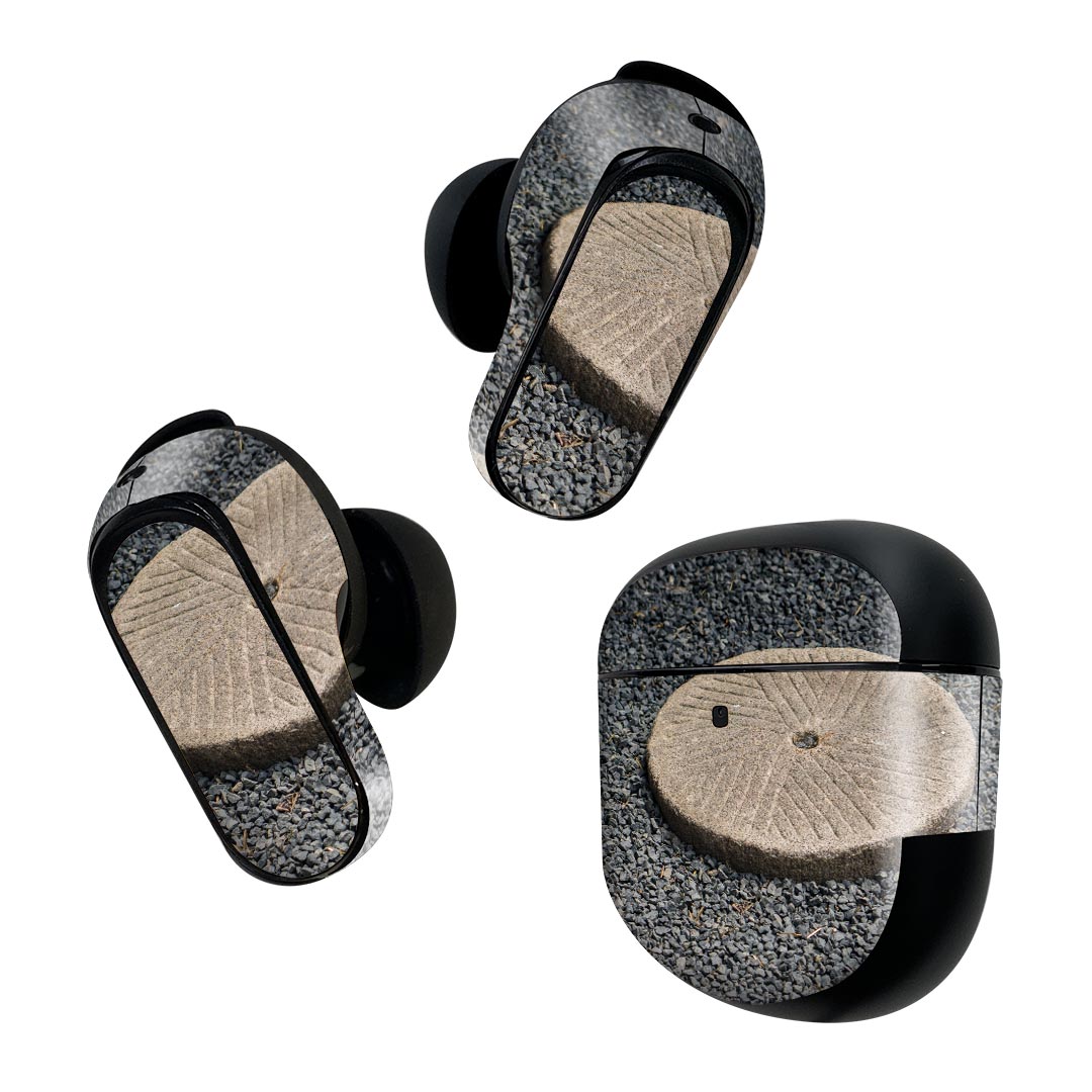 製品名 Bose QuietComfort Earbuds II 専用デザインスキンシール セット内容 Bose QuietComfort Earbuds II 専用シール　イヤホン（左右）3枚、充電ケース用シール 1枚AirPods第3世...