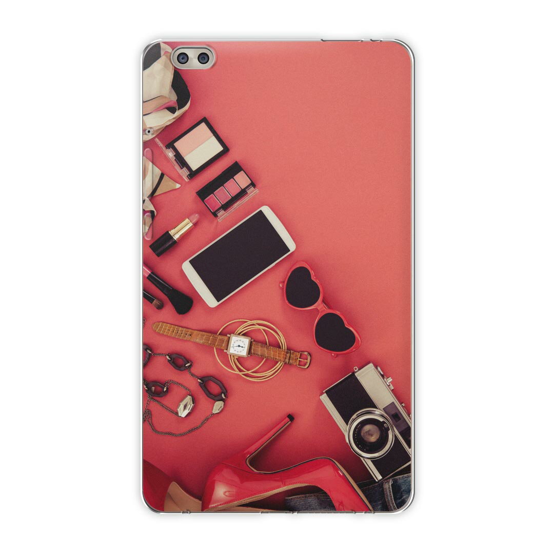 注意事項・素材ケースの入荷時期により、商品写真とは一部カメラ・ボタン穴などの形状が異なるケースを使用する場合があります。また、一部機種のTPU商品は素材強度の関係でケースの上からボタン操作するタイプとなりますが操作に影響はありません。・側面...