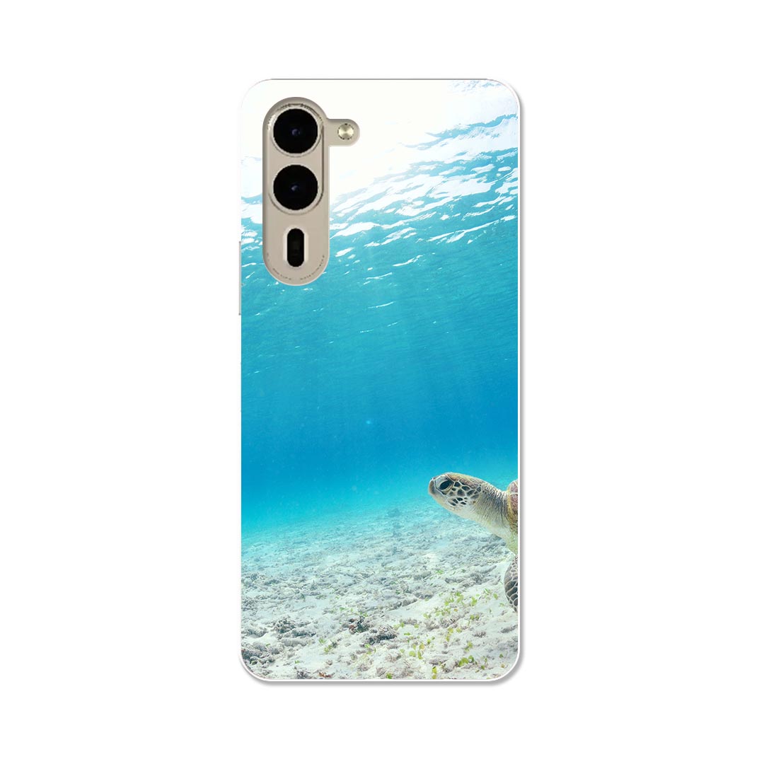 注意事項素材ケースの入荷時期により、商品写真とは一部カメラ・ボタン穴などの形状が異なるケースを使用する場合があります。また、一部機種のTPU商品は素材強度の関係でケースの上からボタン等を操作するタイプとなりますが操作に影響はありません。側面...