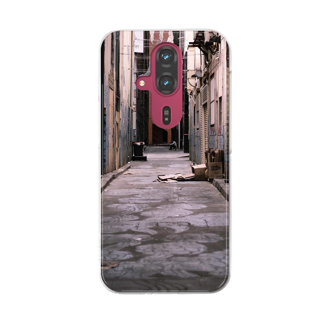 注意事項素材ケースの入荷時期により、商品写真とは一部カメラ・ボタン穴などの形状が異なるケースを使用する場合があります。また、一部機種のTPU商品は素材強度の関係でケースの上からボタン等を操作するタイプとなりますが操作に影響はありません。側面...