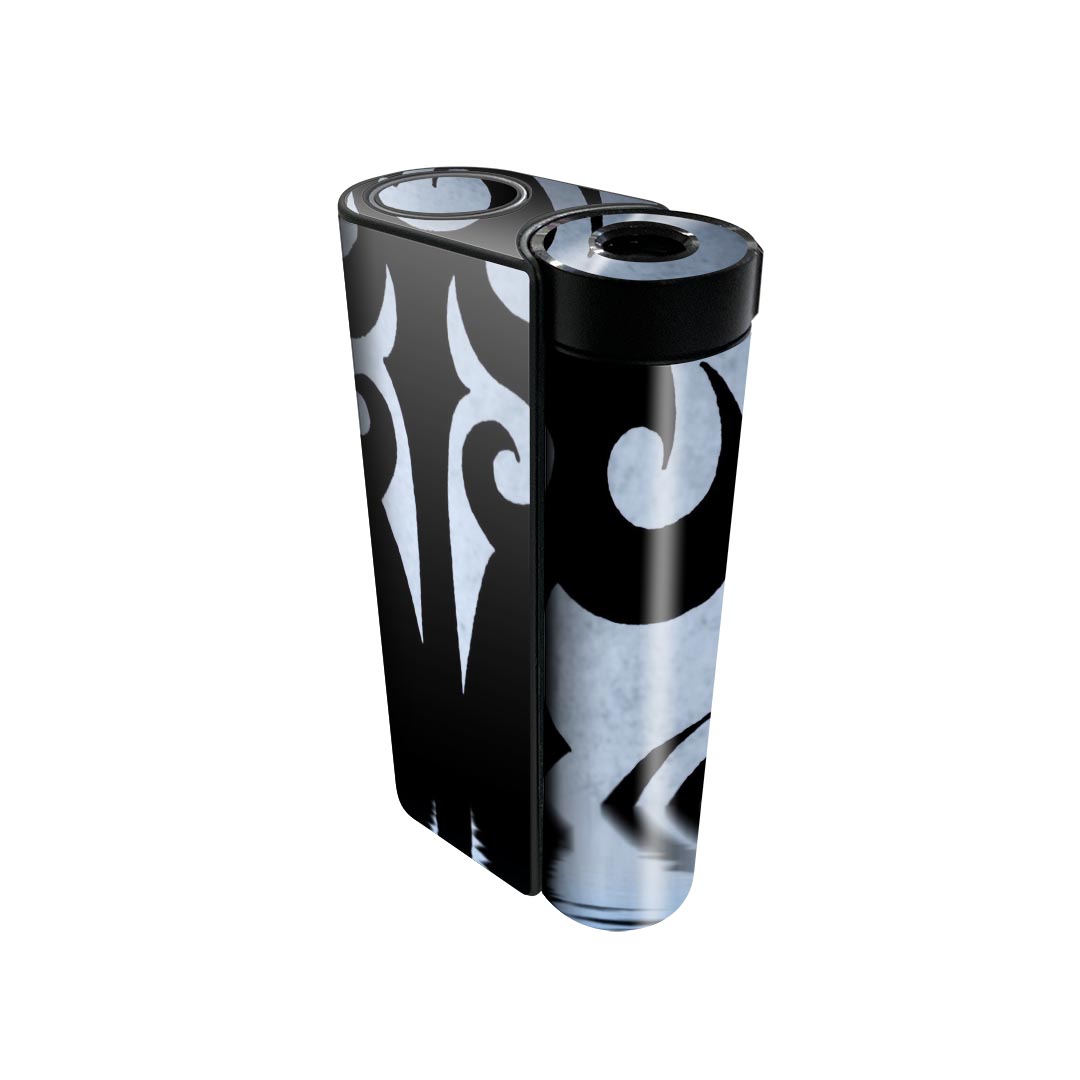 商品特徴・貼るだけでかんたん着せ替え、glo hyperx2 専用デザインスキンシール・高精細プリントで写真と遜色のない仕上がり！半光沢シートでしっとりツヤのある表現力・正面に加え、天面・底面シールがセットで一体感アップ！・ちょっとしたすり...