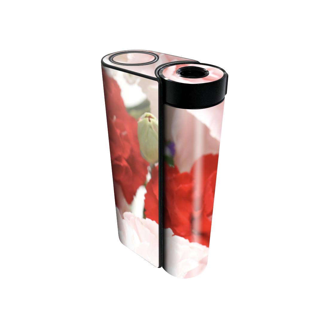 商品特徴・貼るだけでかんたん着せ替え、glo hyperx2 専用デザインスキンシール・高精細プリントで写真と遜色のない仕上がり！半光沢シートでしっとりツヤのある表現力・正面に加え、天面・底面シールがセットで一体感アップ！・ちょっとしたすり...