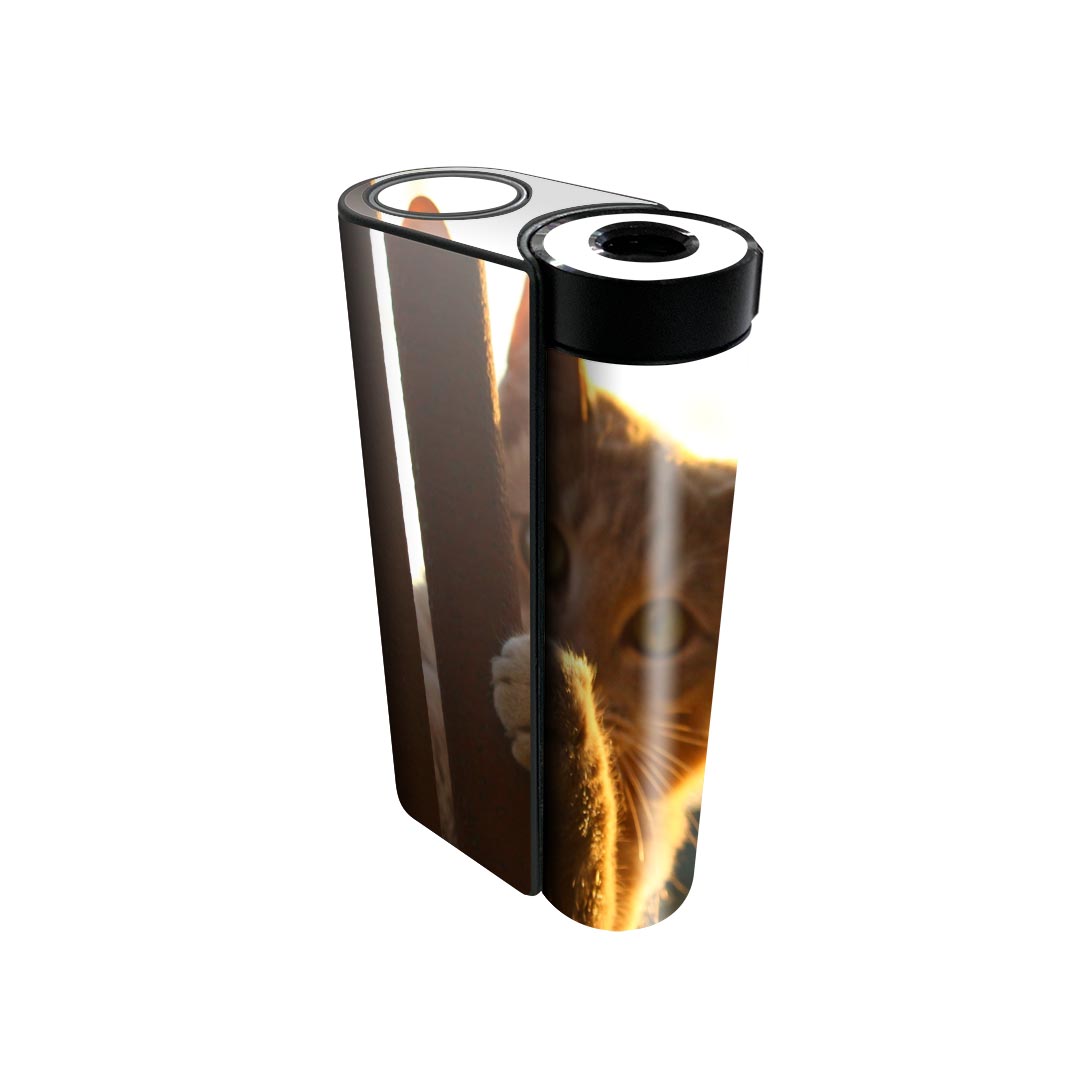 商品特徴・貼るだけでかんたん着せ替え、glo hyperx2 専用デザインスキンシール・高精細プリントで写真と遜色のない仕上がり！半光沢シートでしっとりツヤのある表現力・正面に加え、天面・底面シールがセットで一体感アップ！・ちょっとしたすり...