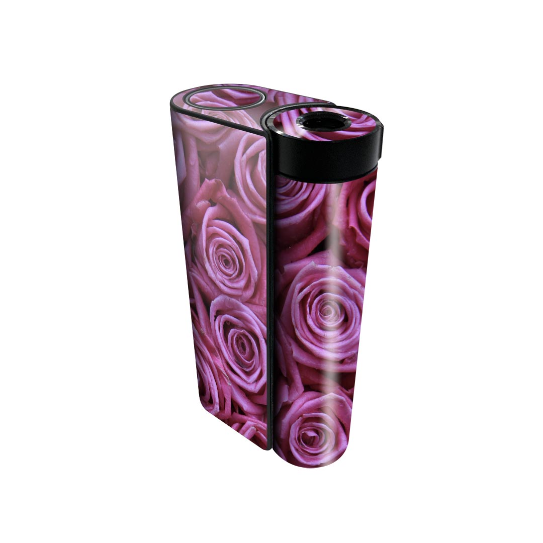 商品特徴・貼るだけでかんたん着せ替え、glo hyperx2 専用デザインスキンシール・高精細プリントで写真と遜色のない仕上がり！半光沢シートでしっとりツヤのある表現力・正面に加え、天面・底面シールがセットで一体感アップ！・ちょっとしたすり...